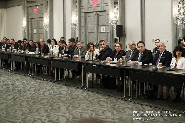 PM Pashinyan Draws Thousands in Los Angeles – Armenian Council of America
